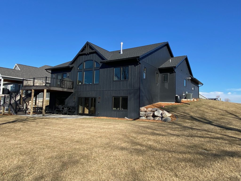 Rambler Walkout House - Kleven Construction